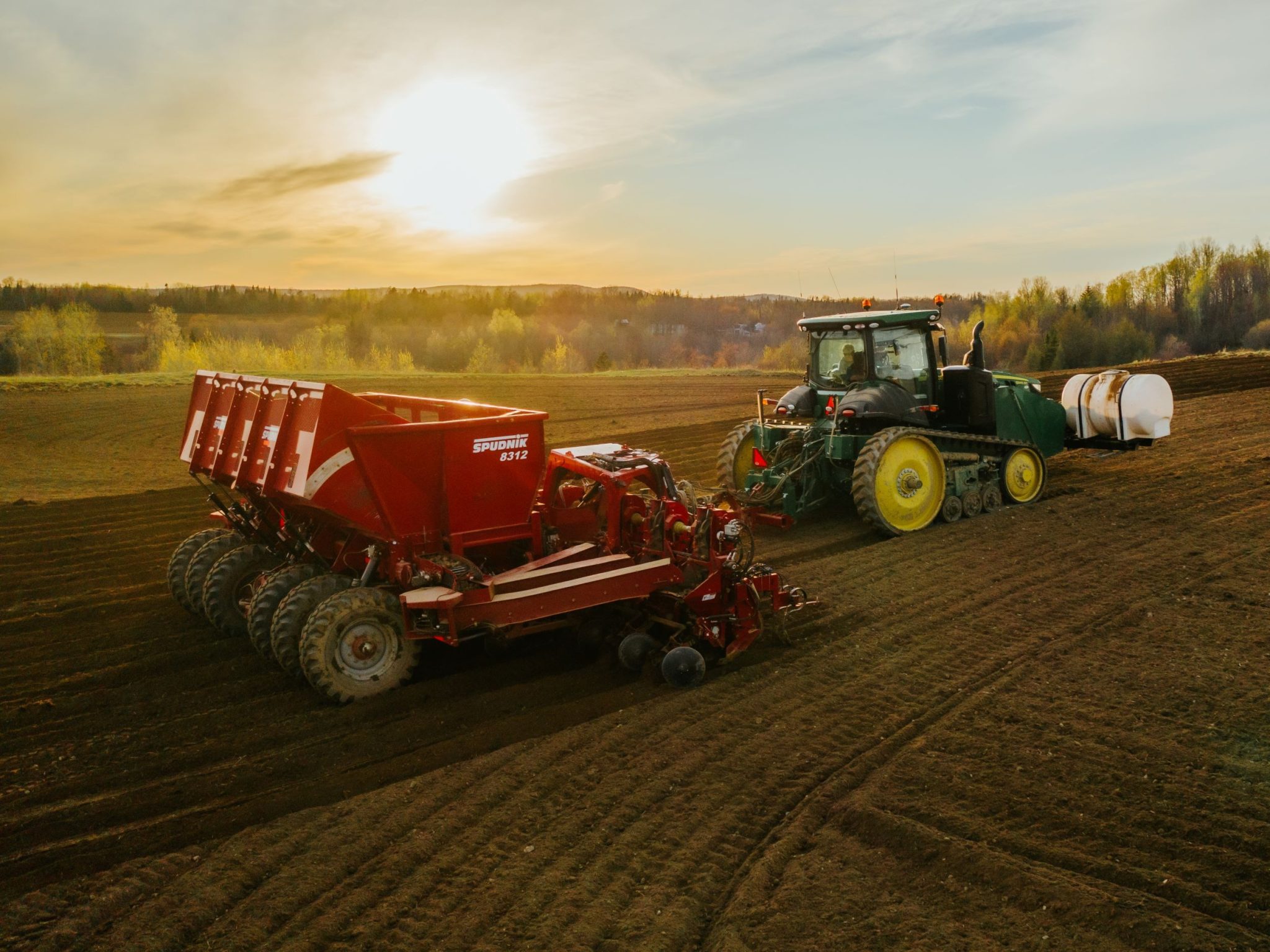 12 Row Folding Potato Planter | Spudnik Equipment | Idaho