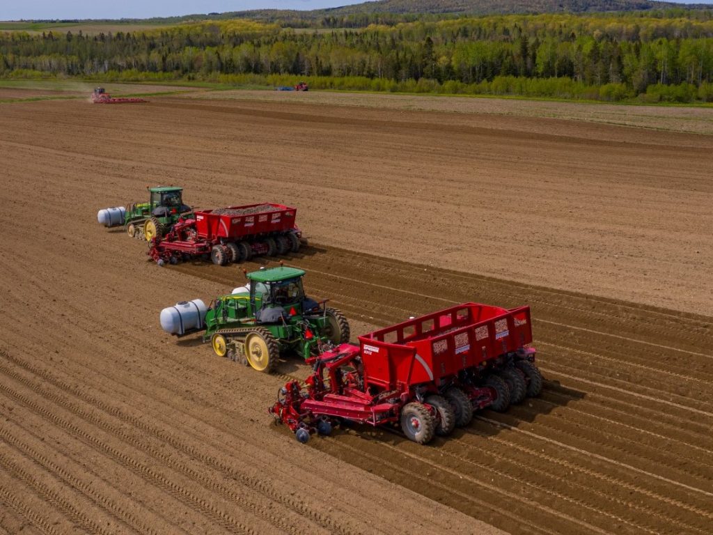 12 Row Folding Potato Planter | Spudnik Equipment | Idaho