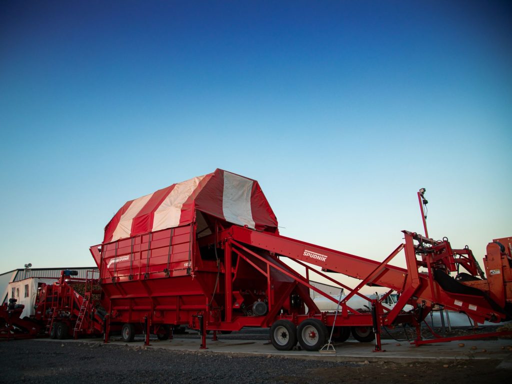 High Capacity Even Flow Bin | Potato Equipment | Spudnik