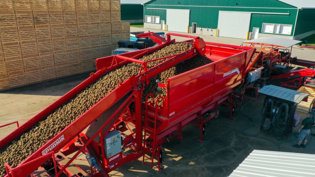 High Capacity Even Flow Bin | Potato Equipment | Spudnik