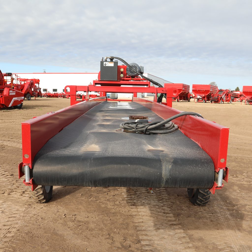 Straight Super Style Conveyor | Spudnik Equipment | Idaho