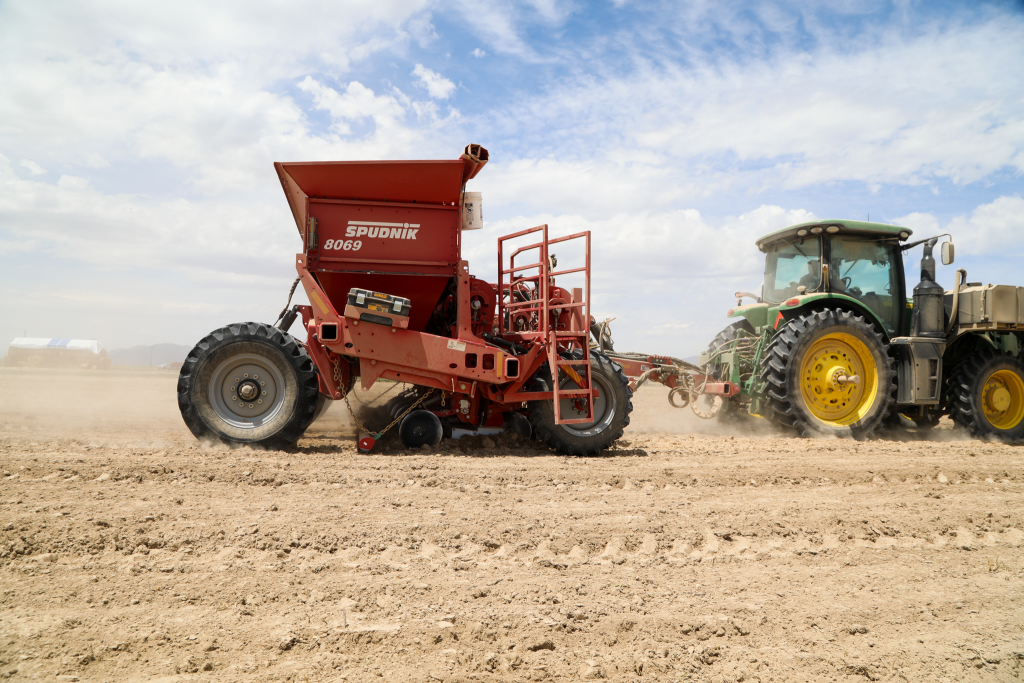 9 Row Potato Bed Planter | Spudnik Equipment | Idaho