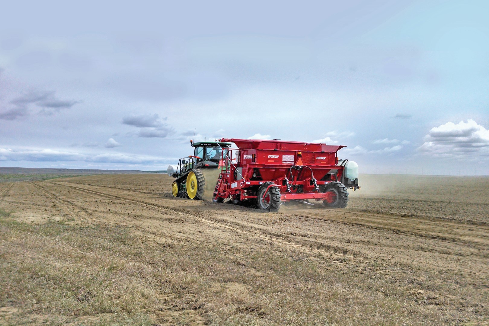 8045 - Planteuse de pommes de terre en planches à 5 rangs | Spudnik